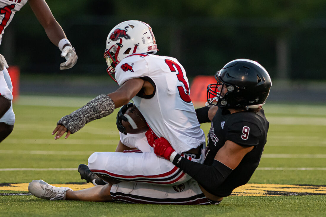 LHS overcomes injuries, tops SM North 37-22 on homecoming night | News ...